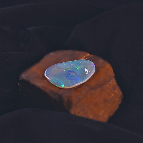 Extraordinary Lightning Ridge Crystal Opal Carving 9.40 ct - Aussie Opals