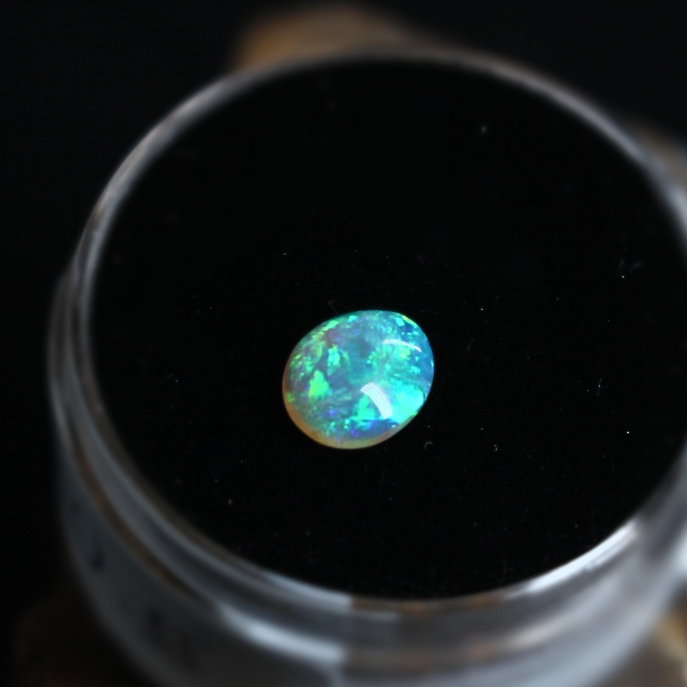 Bright Lightning Ridge Crystal Opal 0.55 ct - Aussie Opals
