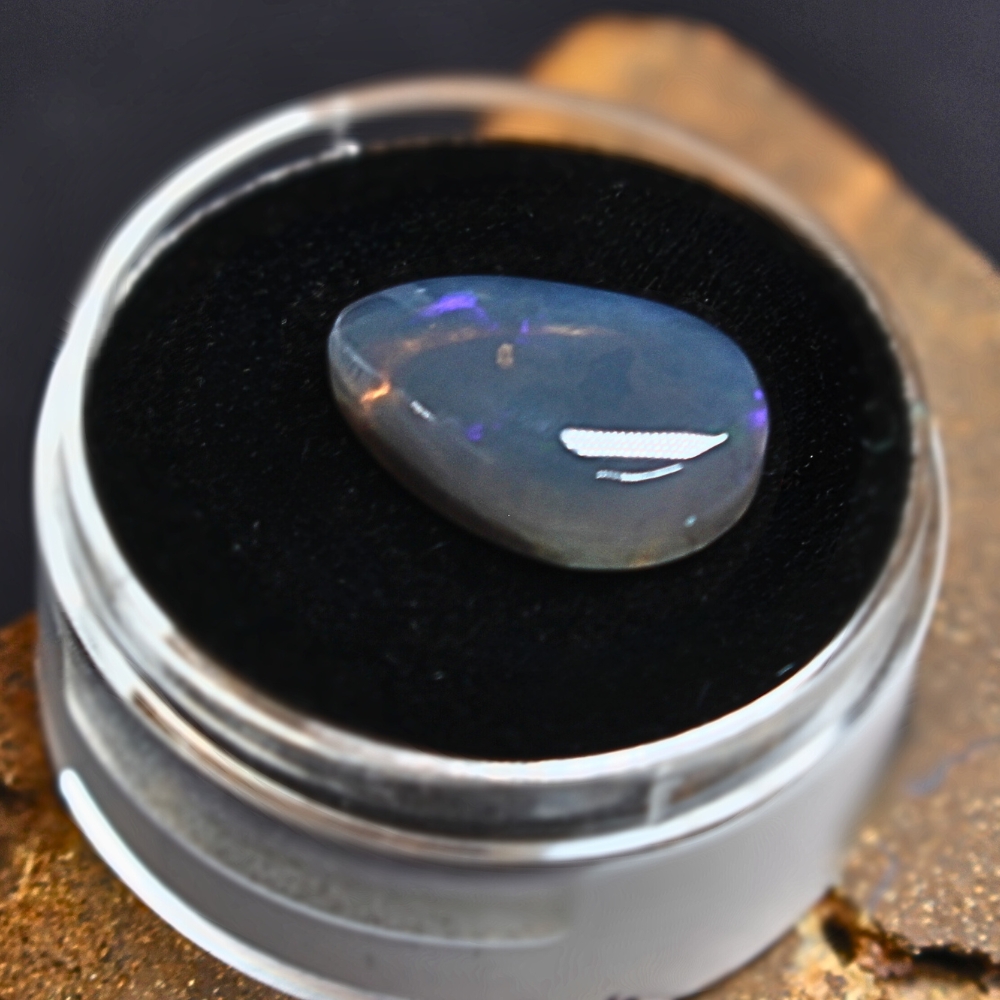 Celebrated Lightning Ridge Crystal Opal 4.34 ct - Aussie Opals