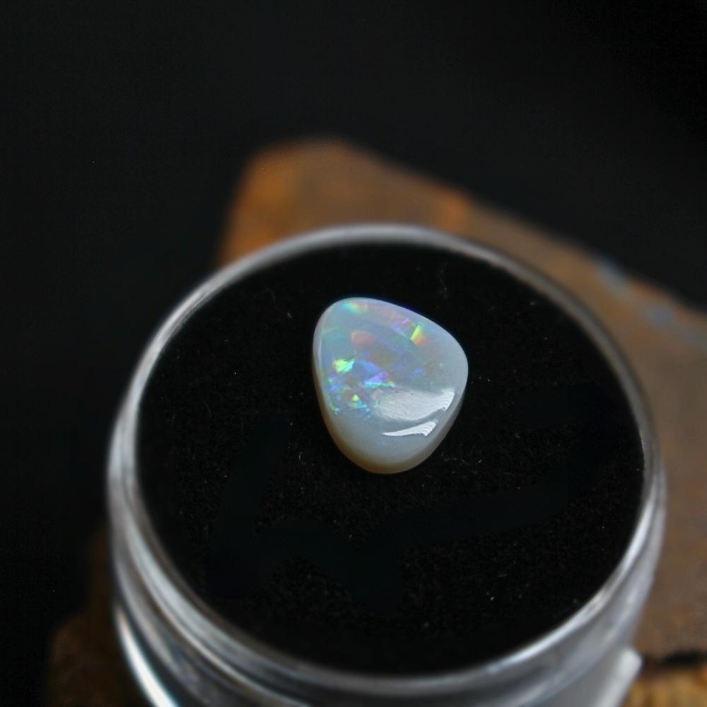 Priceless Lightning Ridge Dark Opal 1.40 ct - Aussie Opals