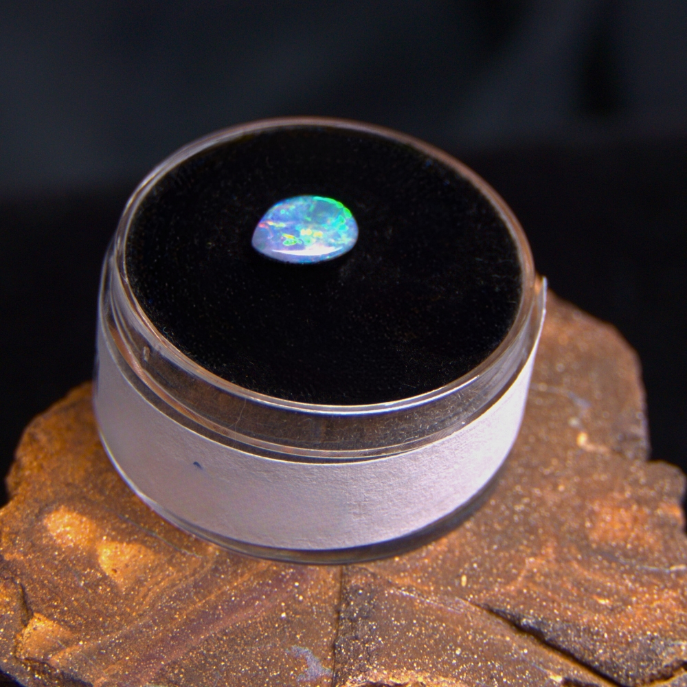 Interesting Lightning Ridge Doublet Opal 0.18 G - Aussie Opals