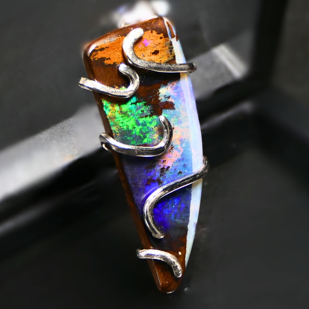 About Us - Aussie Opals