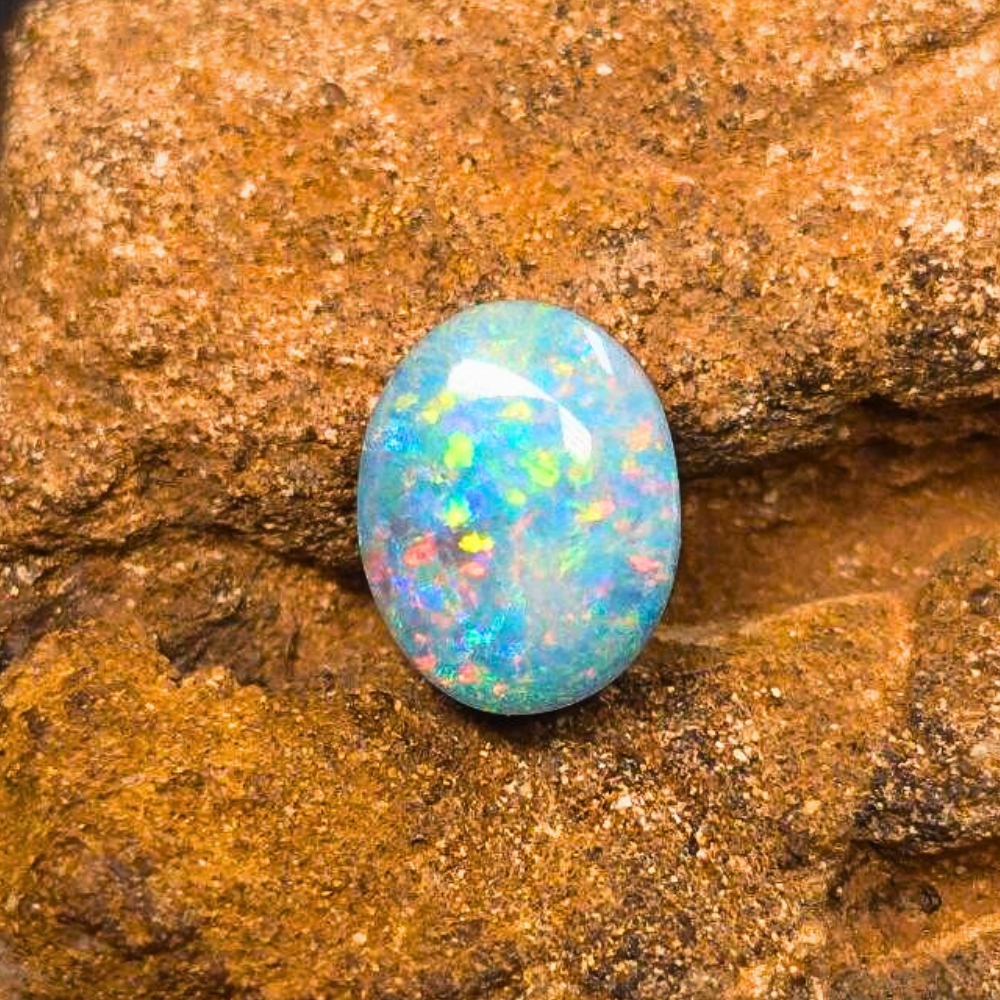 The "Venus" Lightning Ridge Doublet Opal 0.31 G - Aussie Opals