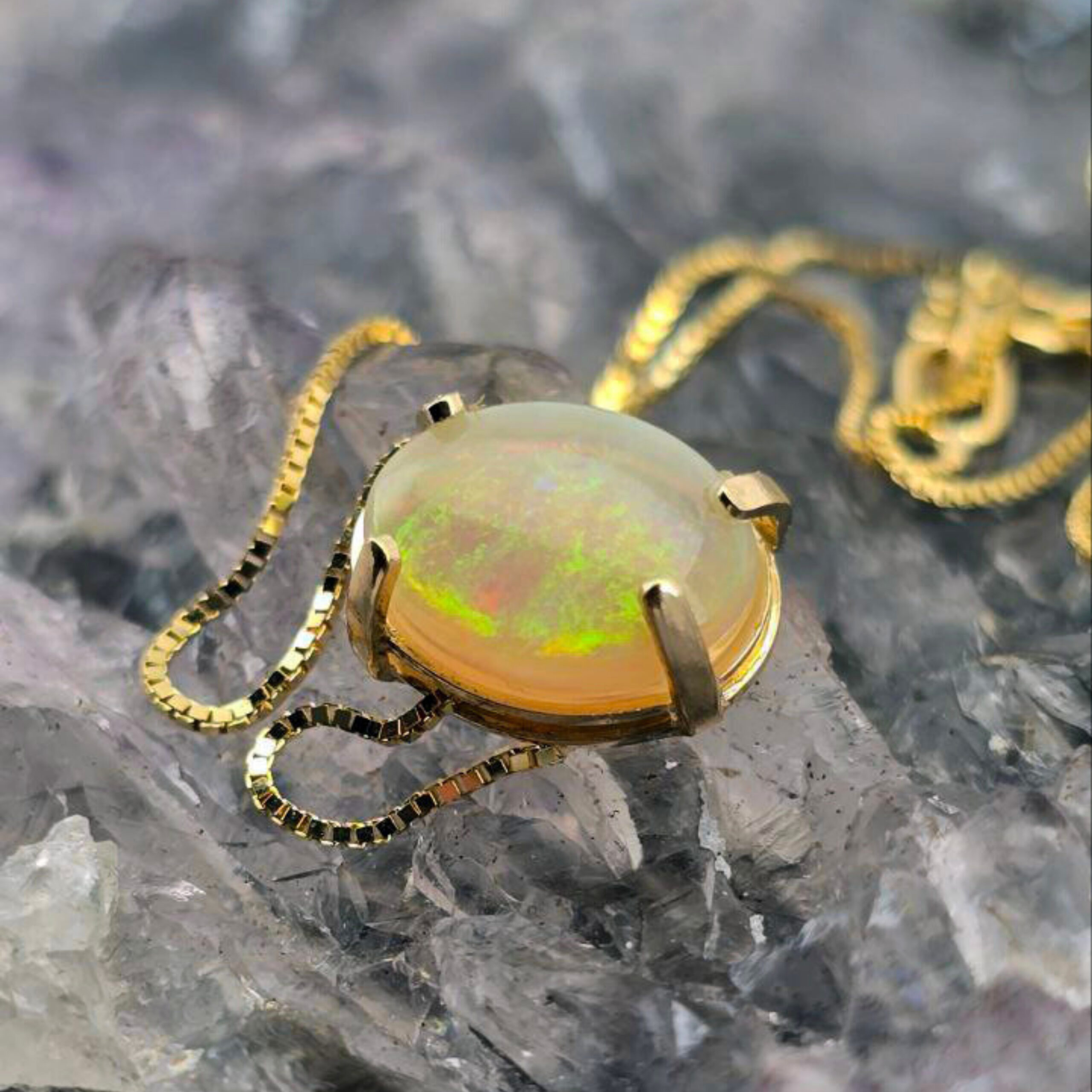 Fiore Caloroso Lightning Ridge Crystal Opal 1.00ct in 9ct Gold Necklace - Aussie Opals